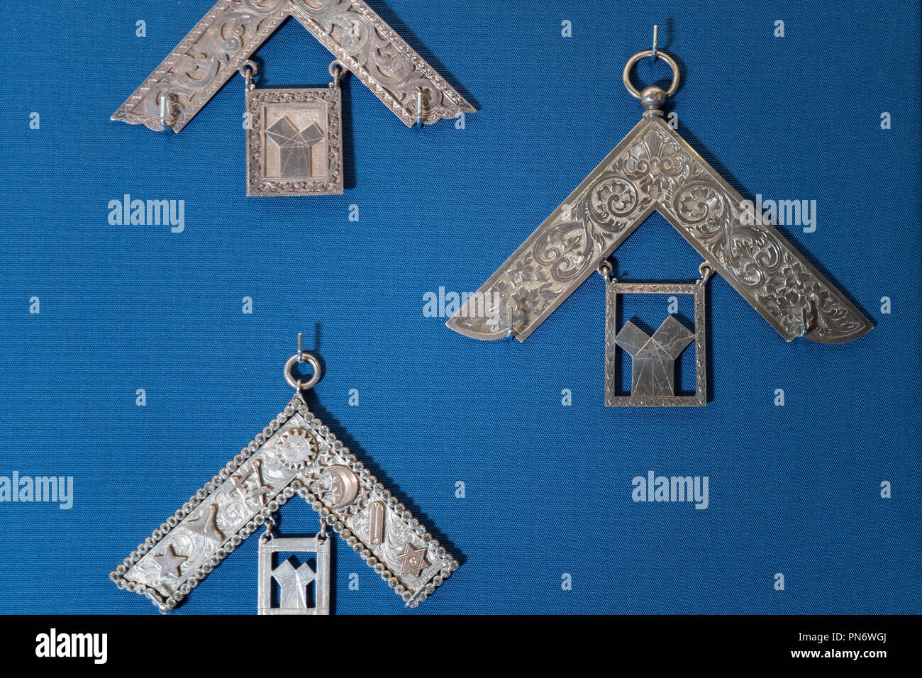 Masonic jewels hi-res stock photography and images - Alamy