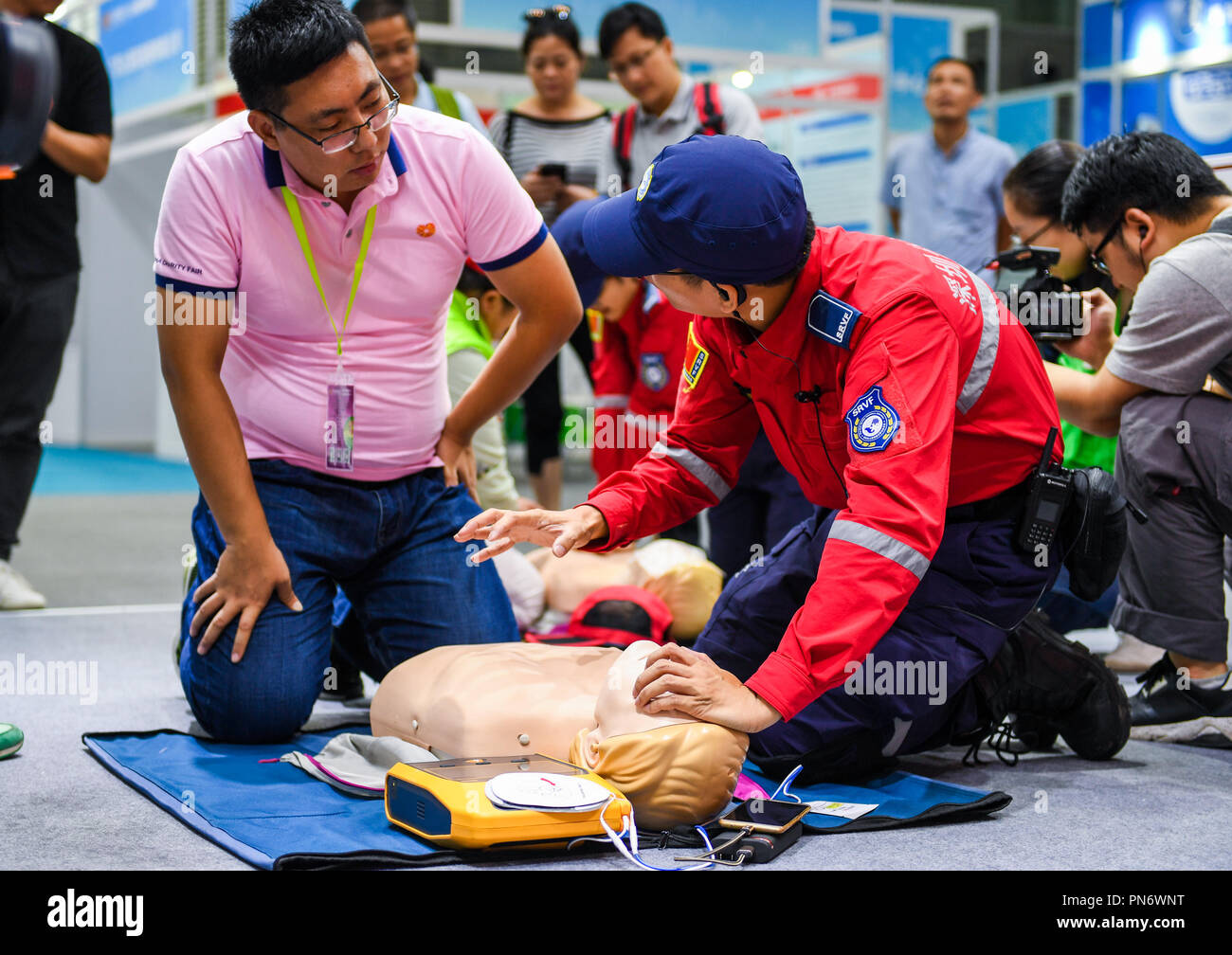 Mouth teach to mouth resuscitation hi-res stock photography and images ...