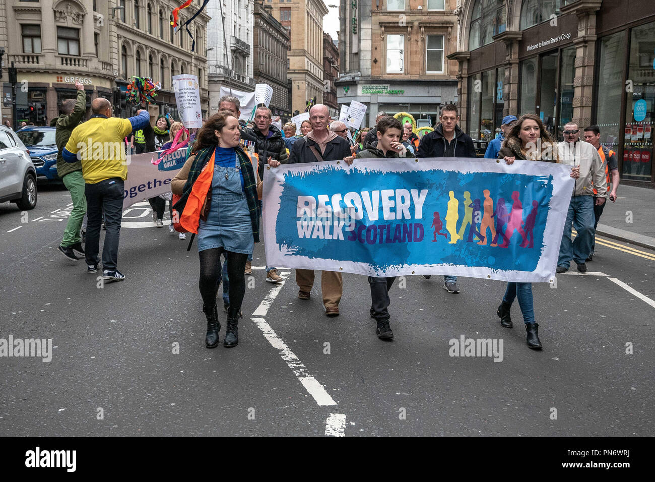 Recovery wire hi-res stock photography and images - Alamy