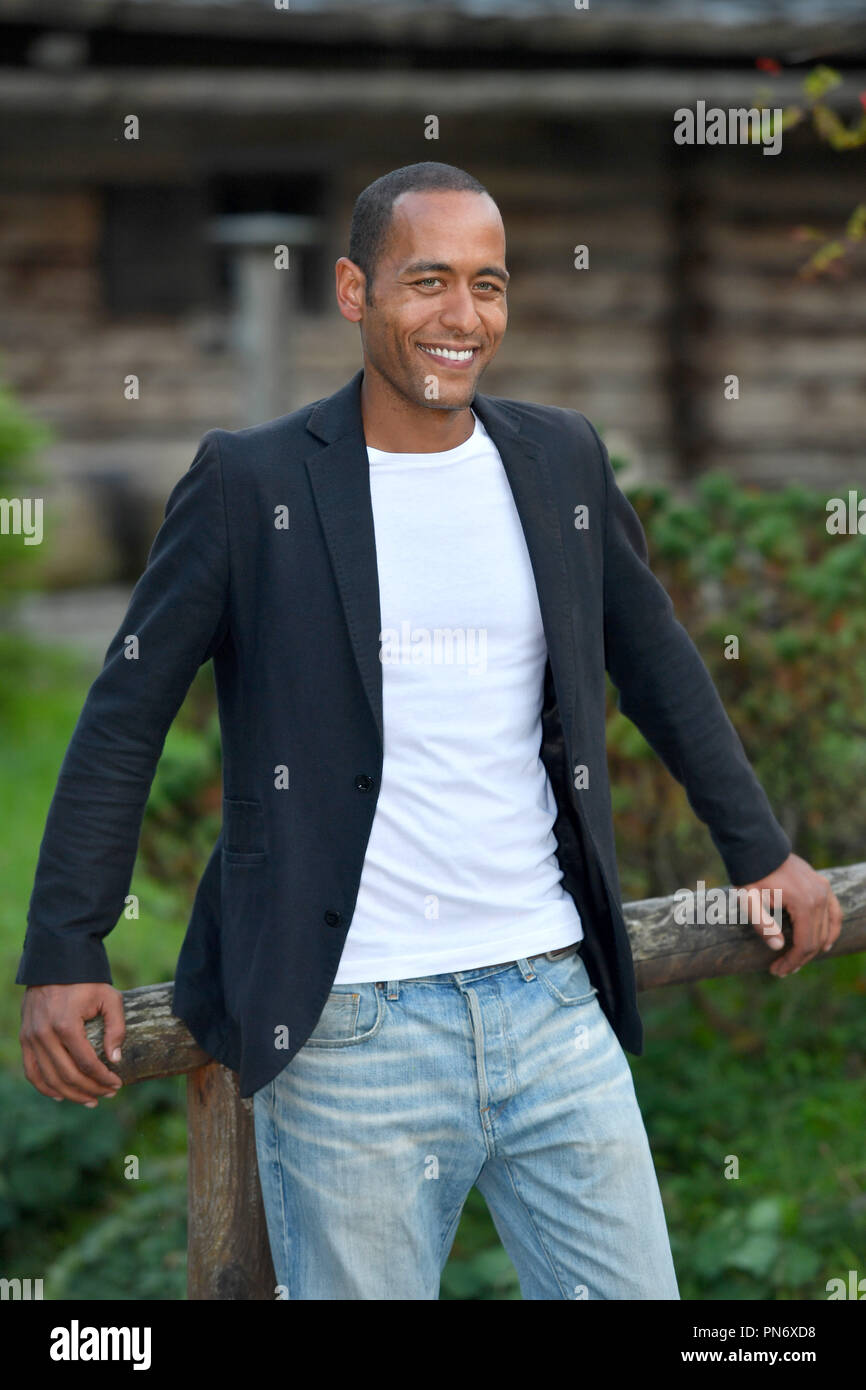 Peter MARTON (plays Jerry Paulsen), single image, single cut motif ...