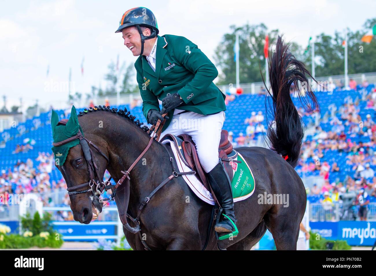 Worldteam hi-res stock photography and images - Alamy