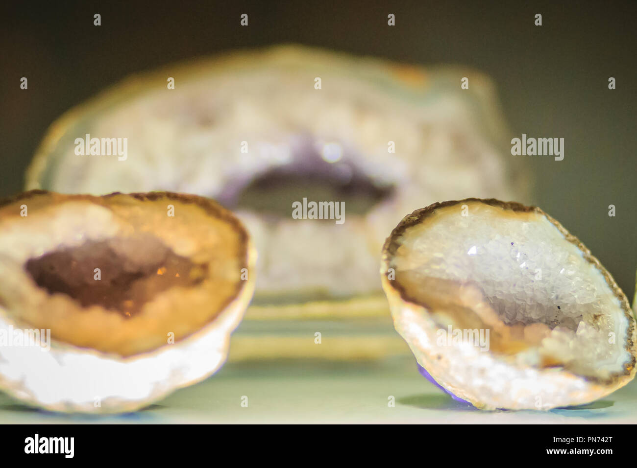 Quartz geode habit rock specimen from mining and quarrying industries ...