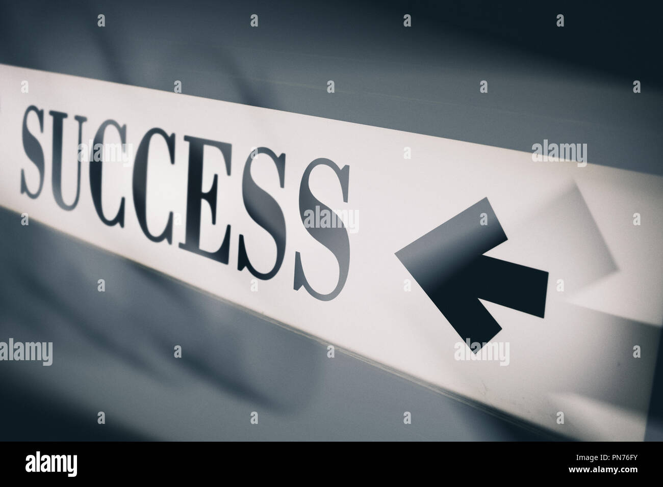 Direction arrow hi-res stock photography and images - Alamy