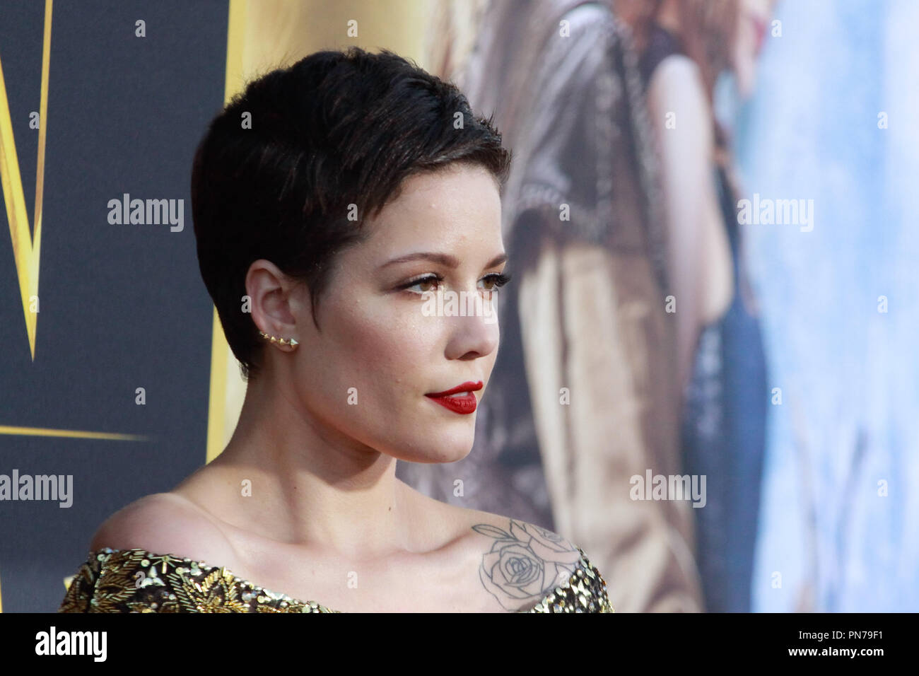 Halsey at the Premiere of Universal Pictures' "The Huntsman: Winter's ...
