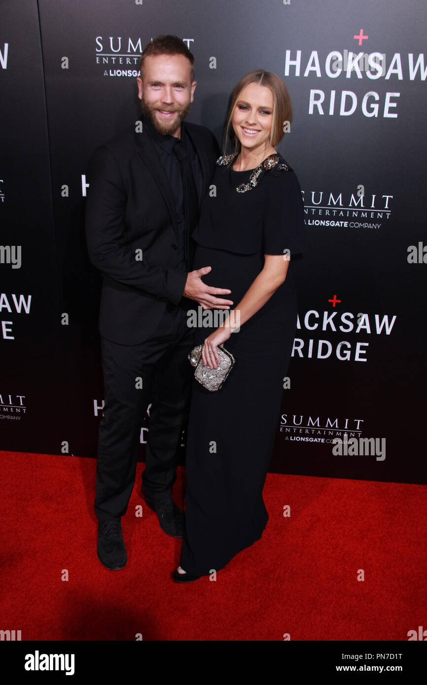 Mark webber teresa palmer hi-res stock photography and images - Alamy