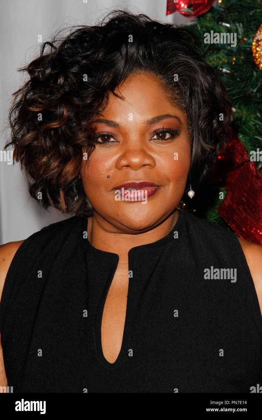 Mo'Nique at the World Premiere of Universal Pictures' "Almost Christmas ...