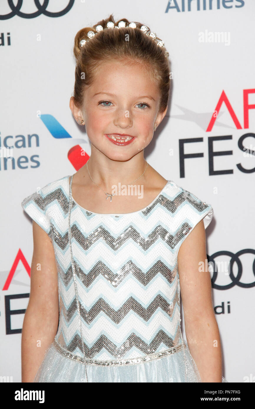 Sunnie pelant hi-res stock photography and images - Alamy