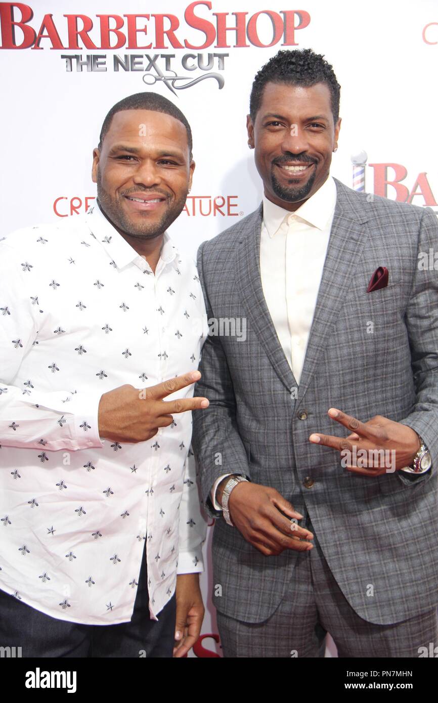 Anthony Anderson , Deon Cole 04/06/2016 The Premiere of "Barbershop ...