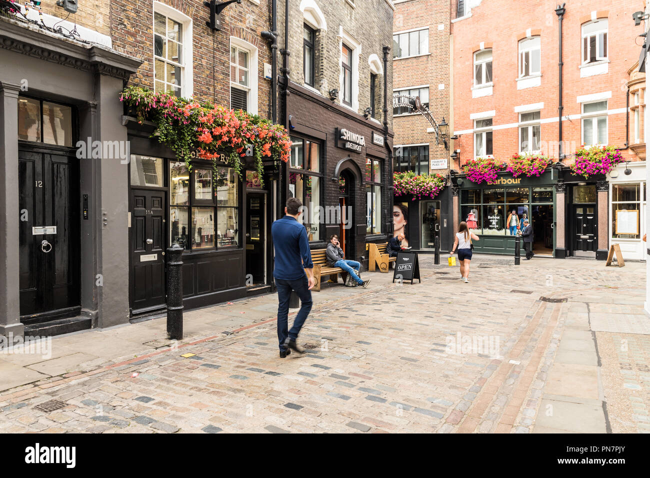 Traditional soho building hi-res stock photography and images - Alamy