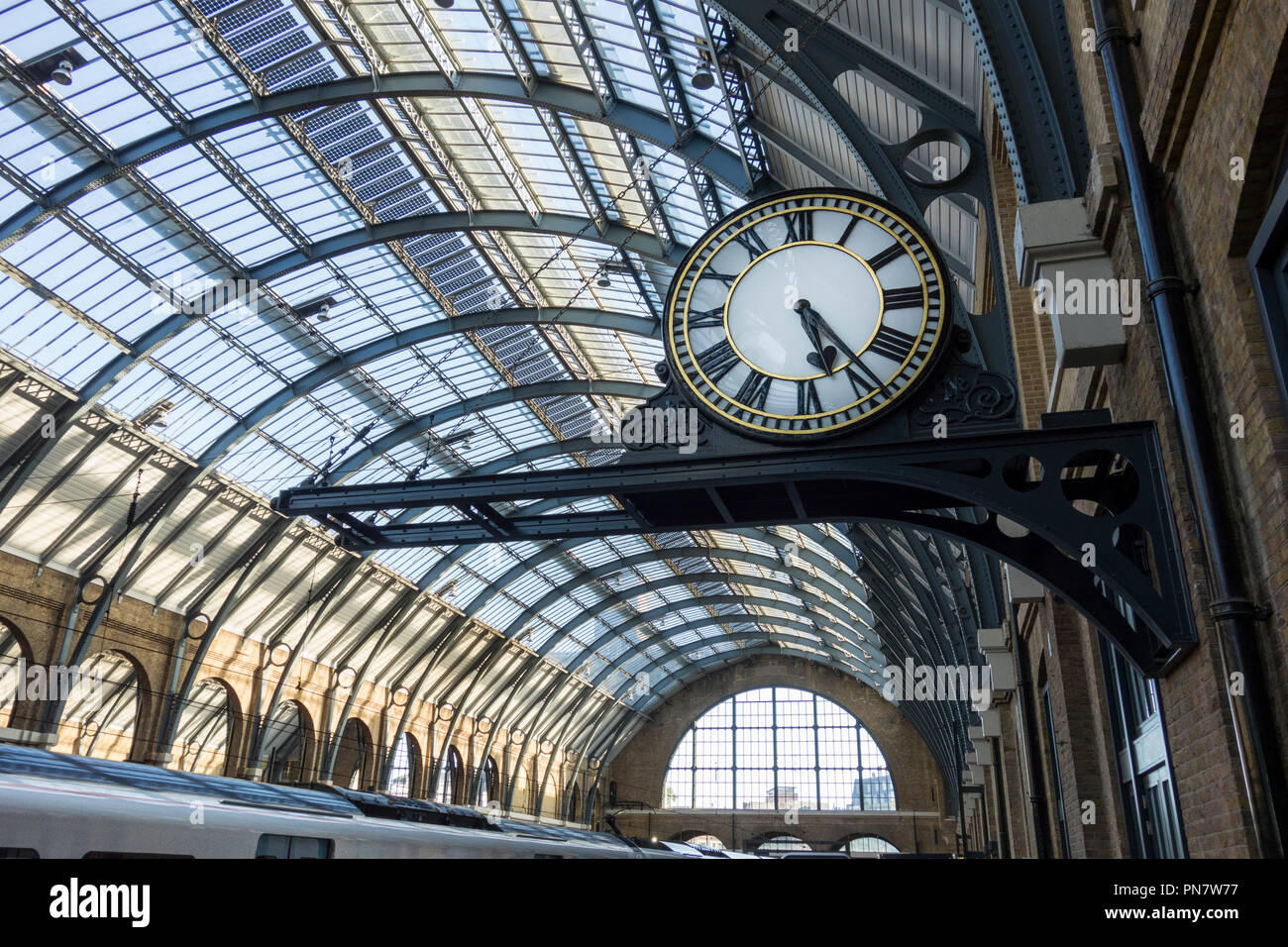 Restored projecting platform clock at King's Cross railway station ...