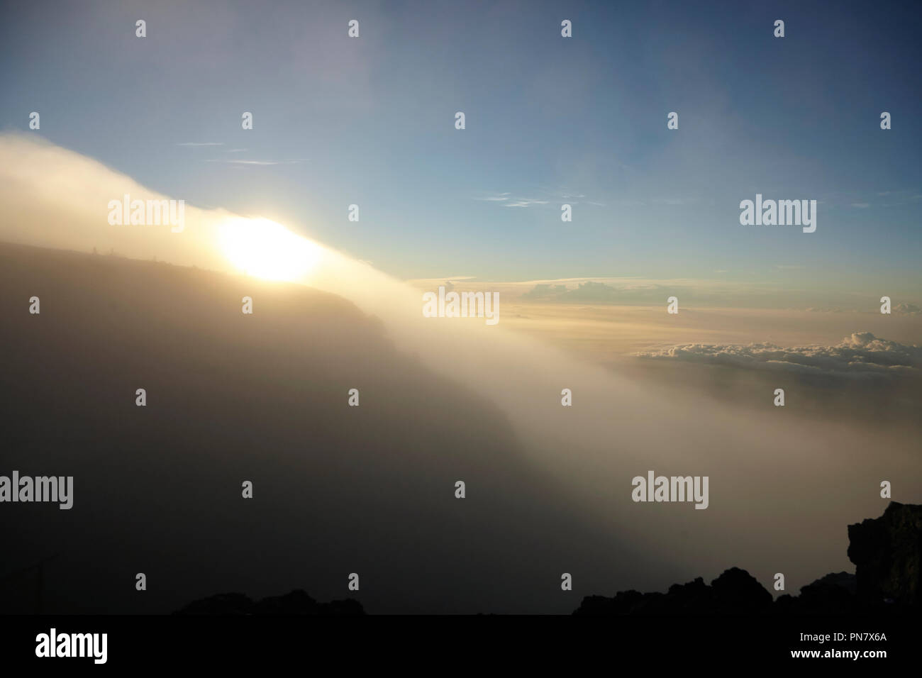 Sun rising over on Summit of Mt. Fuji Stock Photo - Alamy