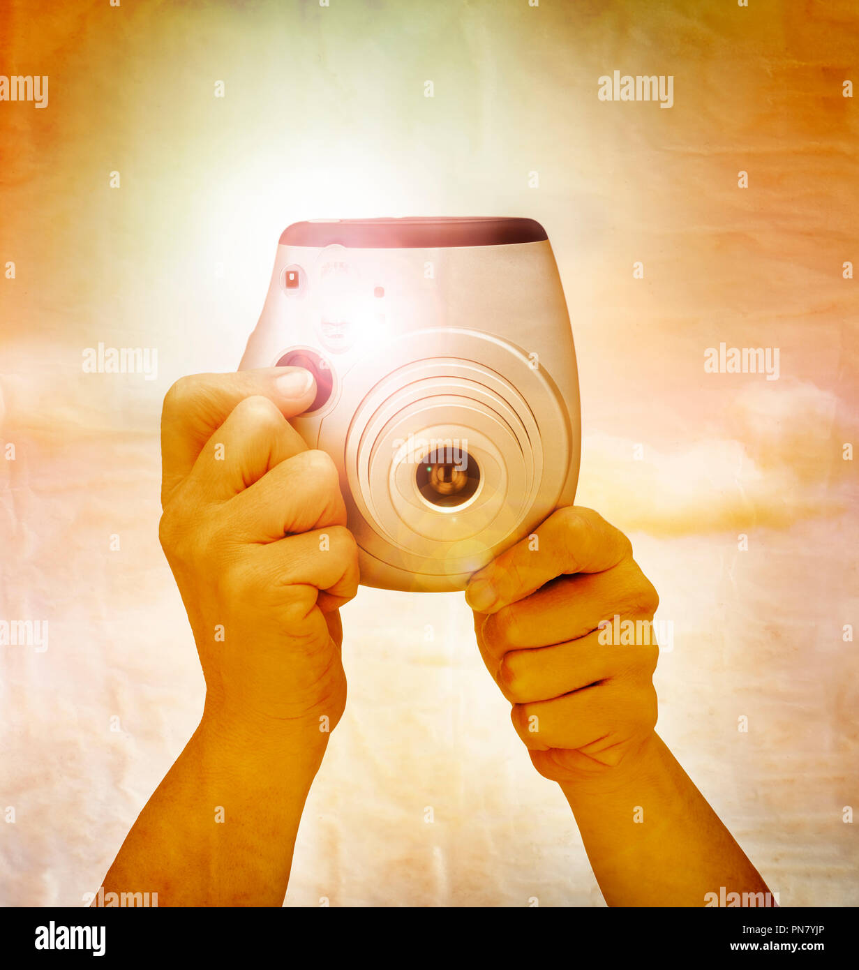 Visual flash hi-res stock photography and images - Alamy