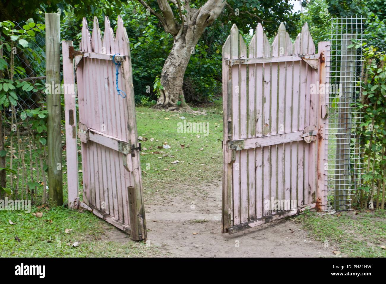 Partly open gate hi-res stock photography and images - Alamy