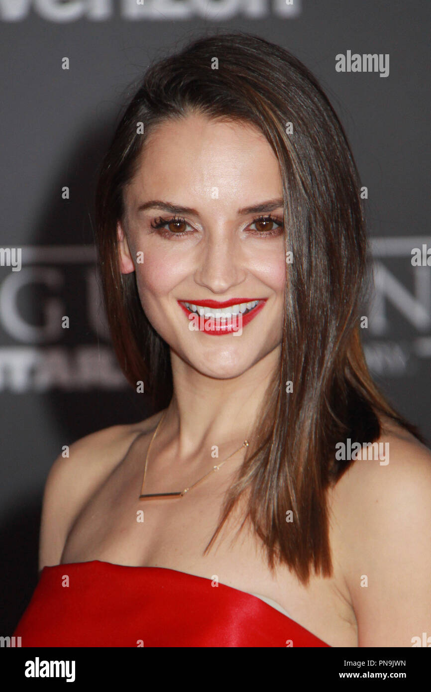 Rachael Leigh Cook 12/10/2016 The World Premiere of "Rogue One: A Star ...