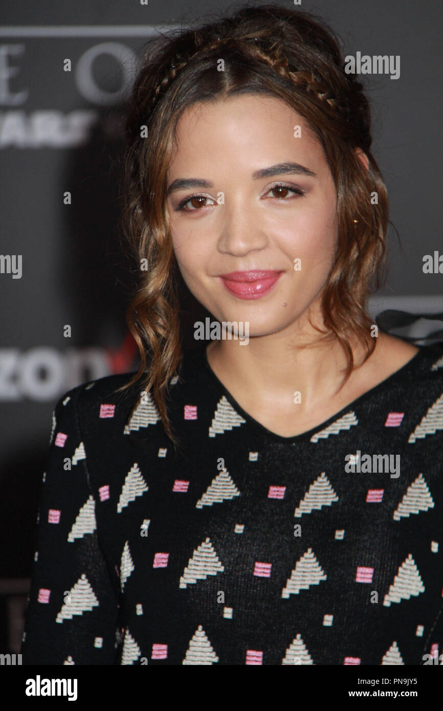 Georgie Flores 12/10/2016 The World Premiere of "Rogue One: A Star Wars ...