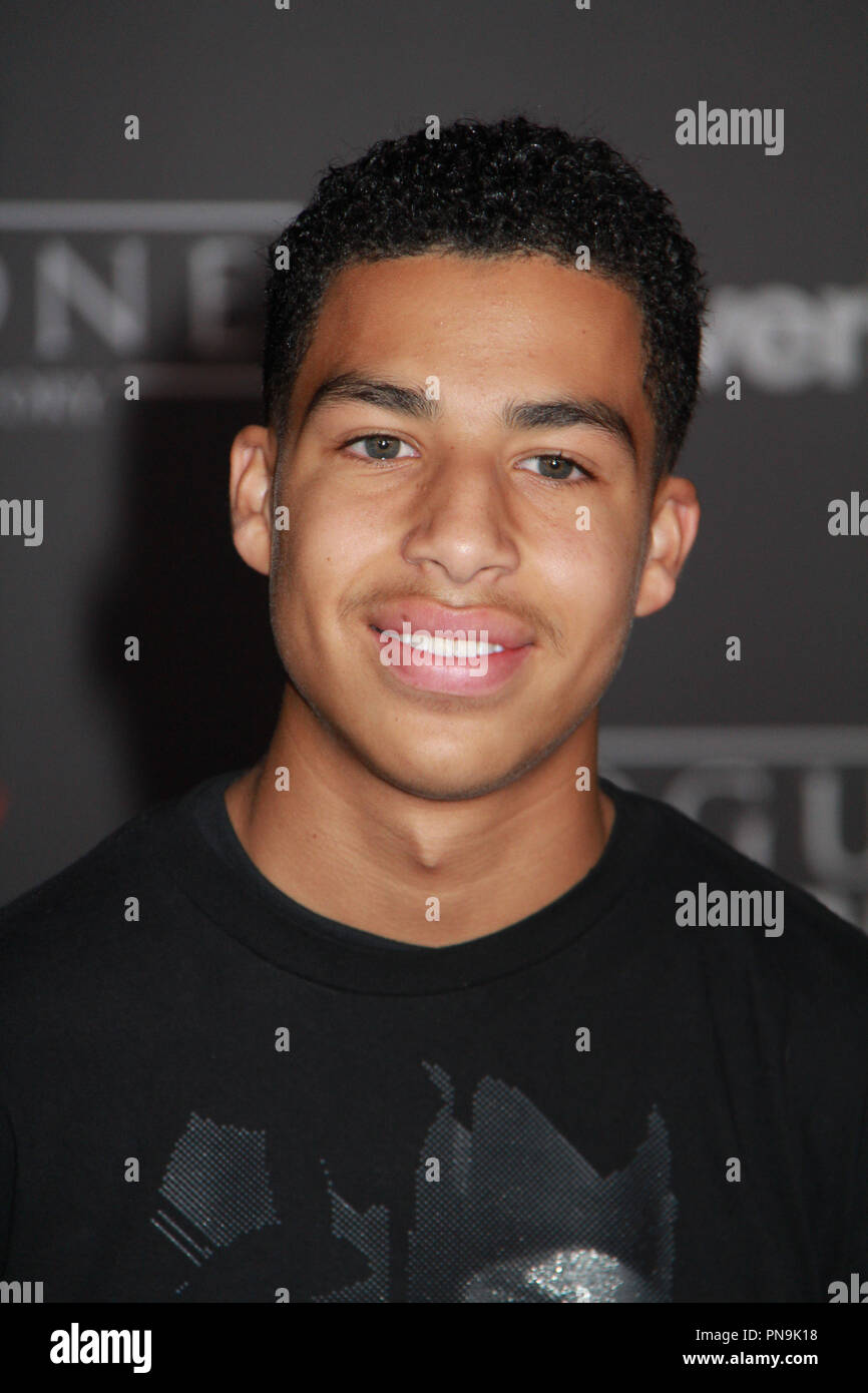 Marcus Scribner 12/10/2016 The World Premiere of "Rogue One: A Star ...