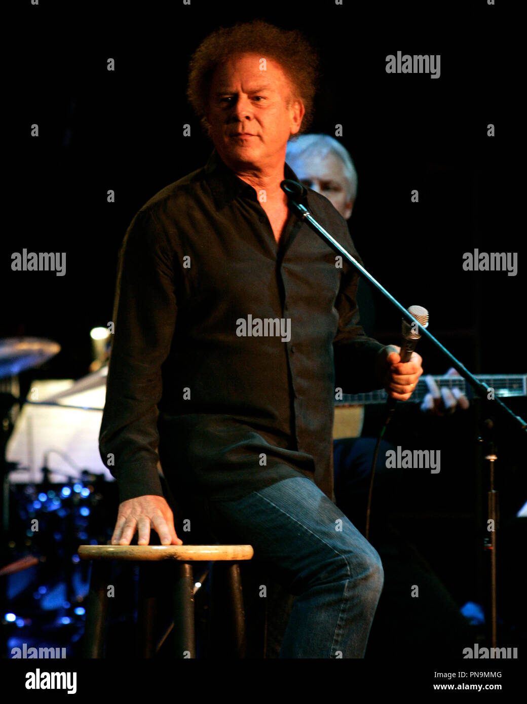 Art Garfunkel performs in concert at the Paradise Theater in Hollywood ...