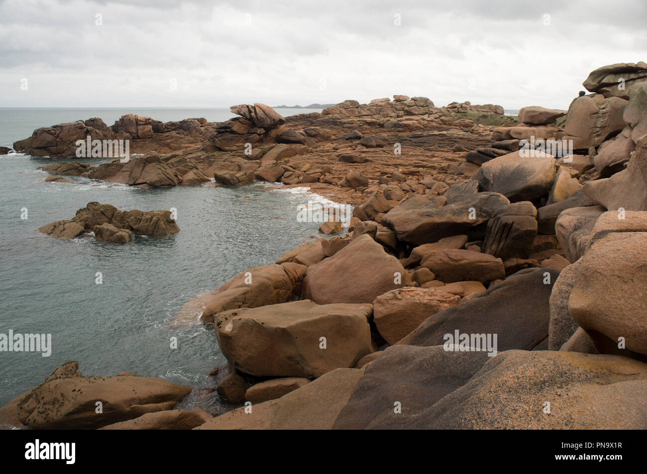 when ocean meets the shore Stock Photo - Alamy