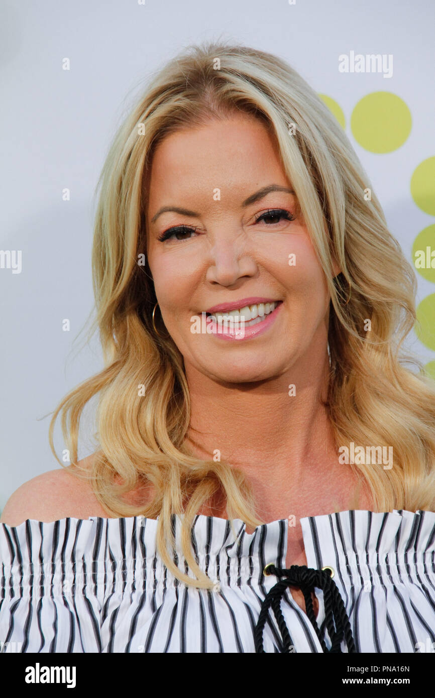 Jeanie buss hi-res stock photography and images - Alamy