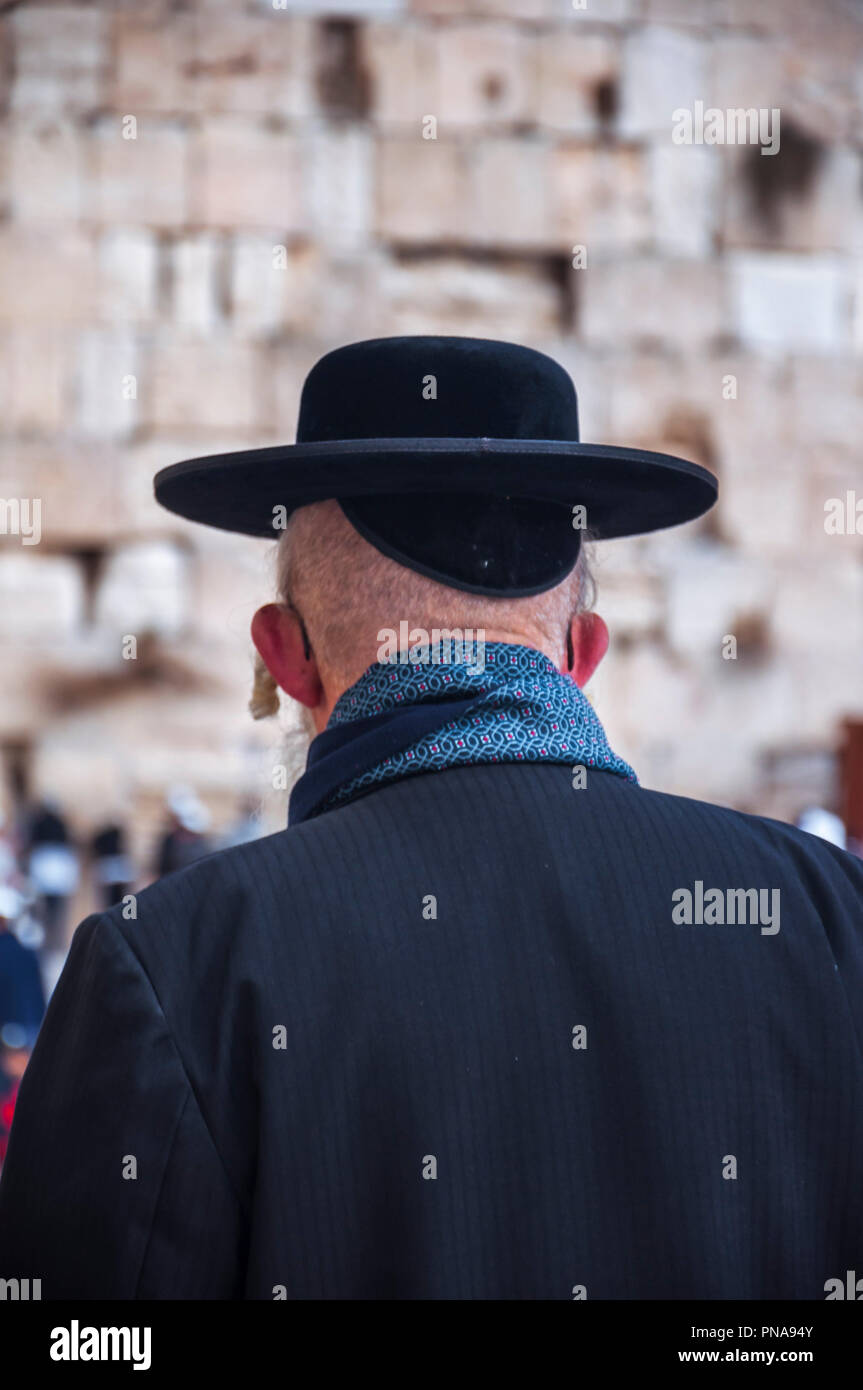 Religious orthodox jew Stock Photo - Alamy
