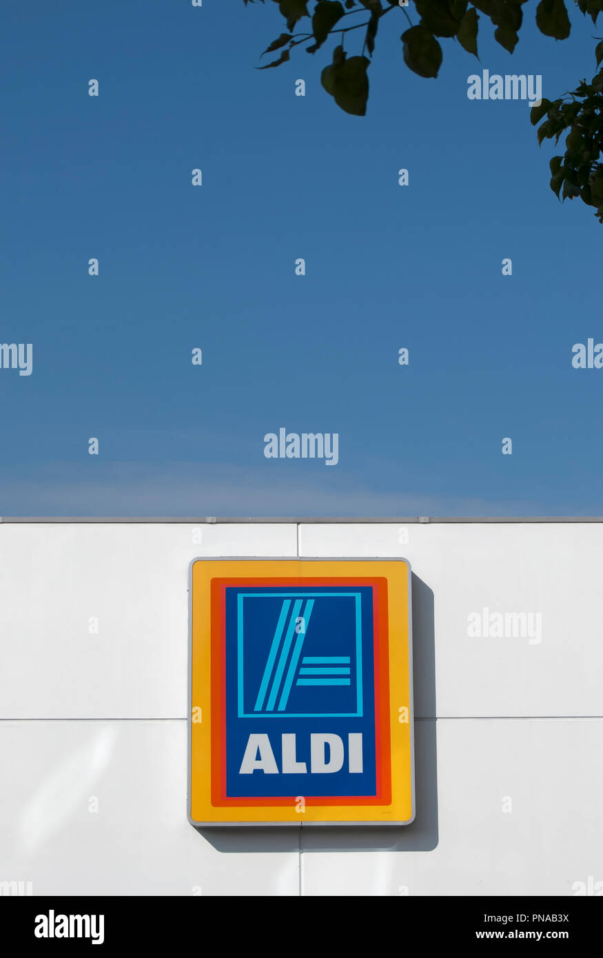 Aldi name hi-res stock photography and images - Alamy