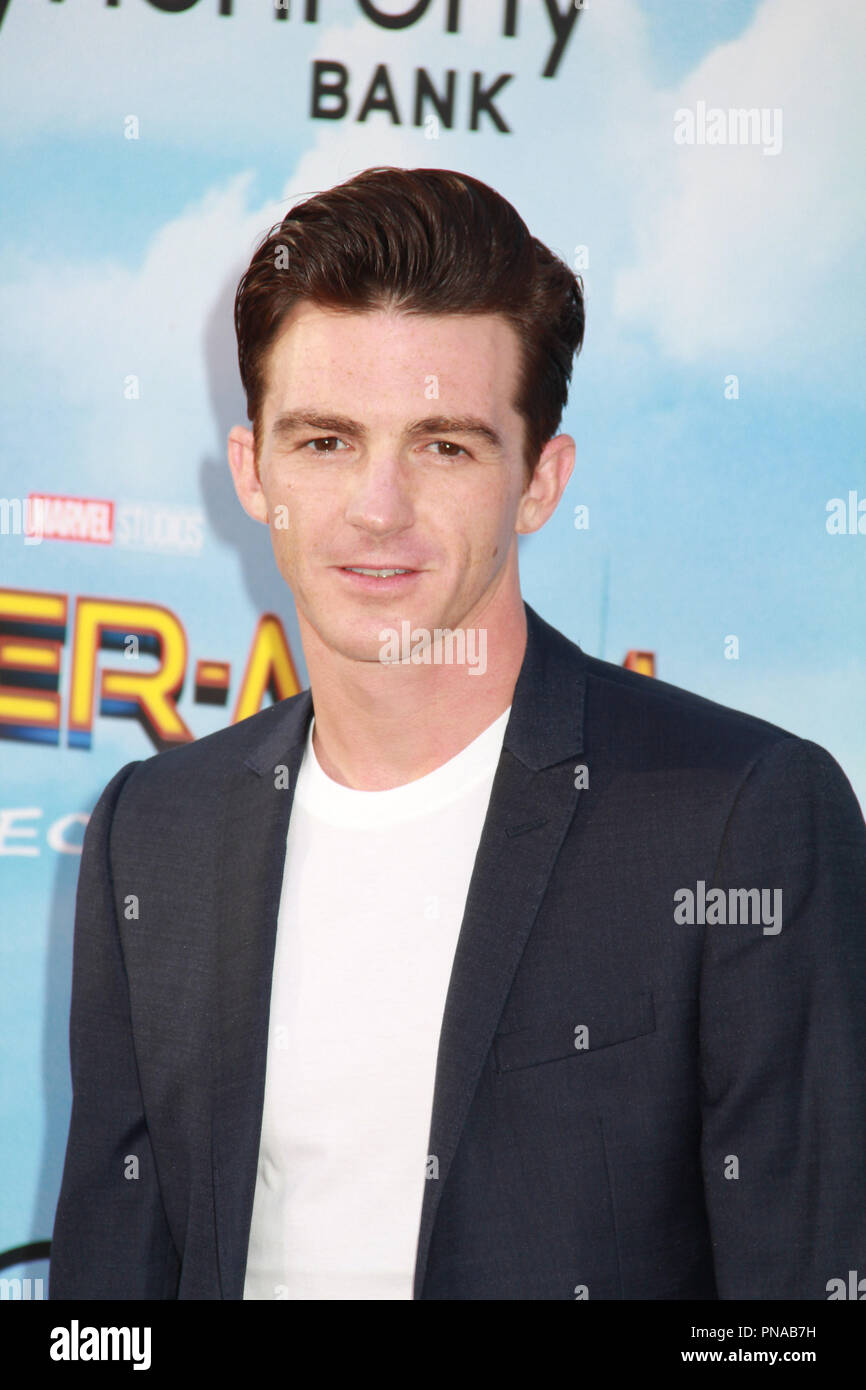 Drake Bell 06/28/2017 The World Premiere of "Spider-Man: Homecoming ...