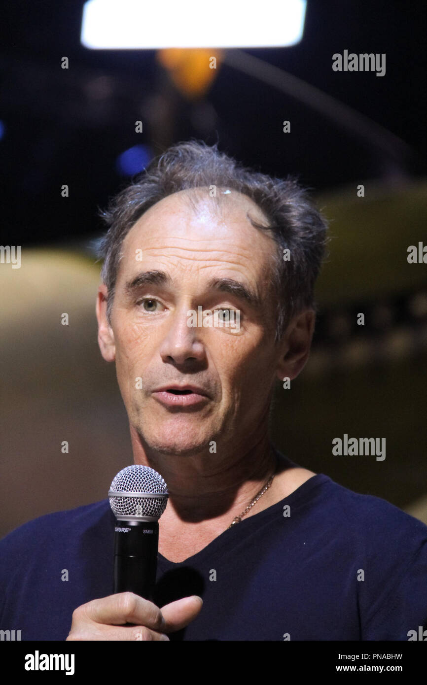 Mark rylance hi-res stock photography and images - Alamy