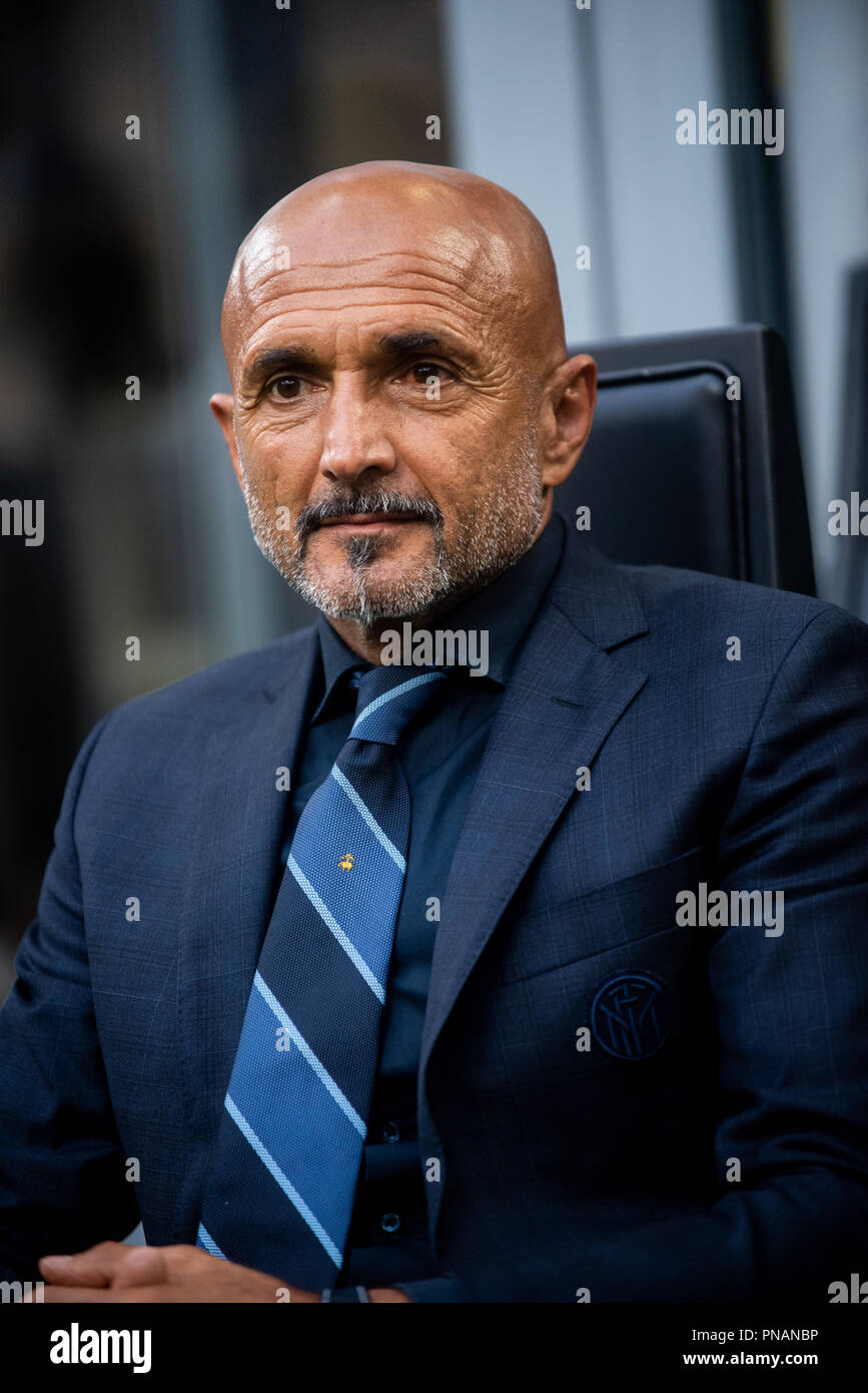 The Head Coach of Inter Milan Luciano Spalletti during the UEFA ...