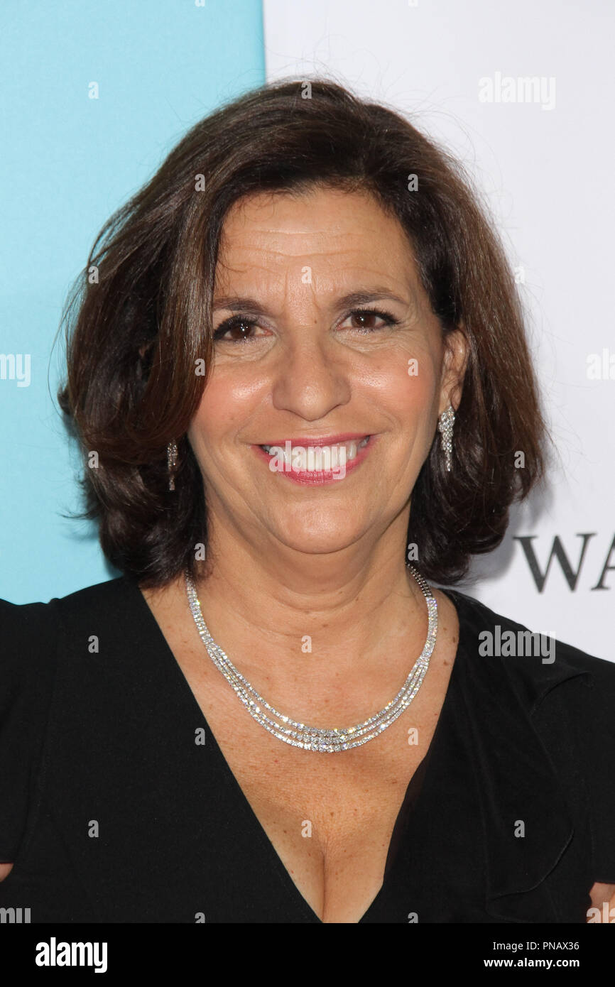 R j palacio hi-res stock photography and images - Alamy