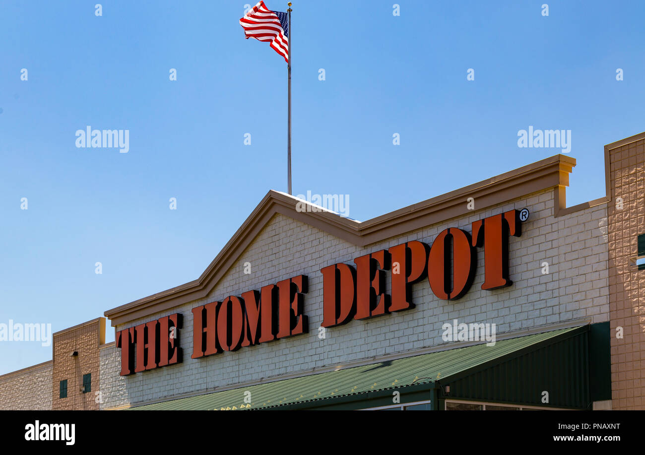 2000 2018 hi-res stock photography and images - Alamy