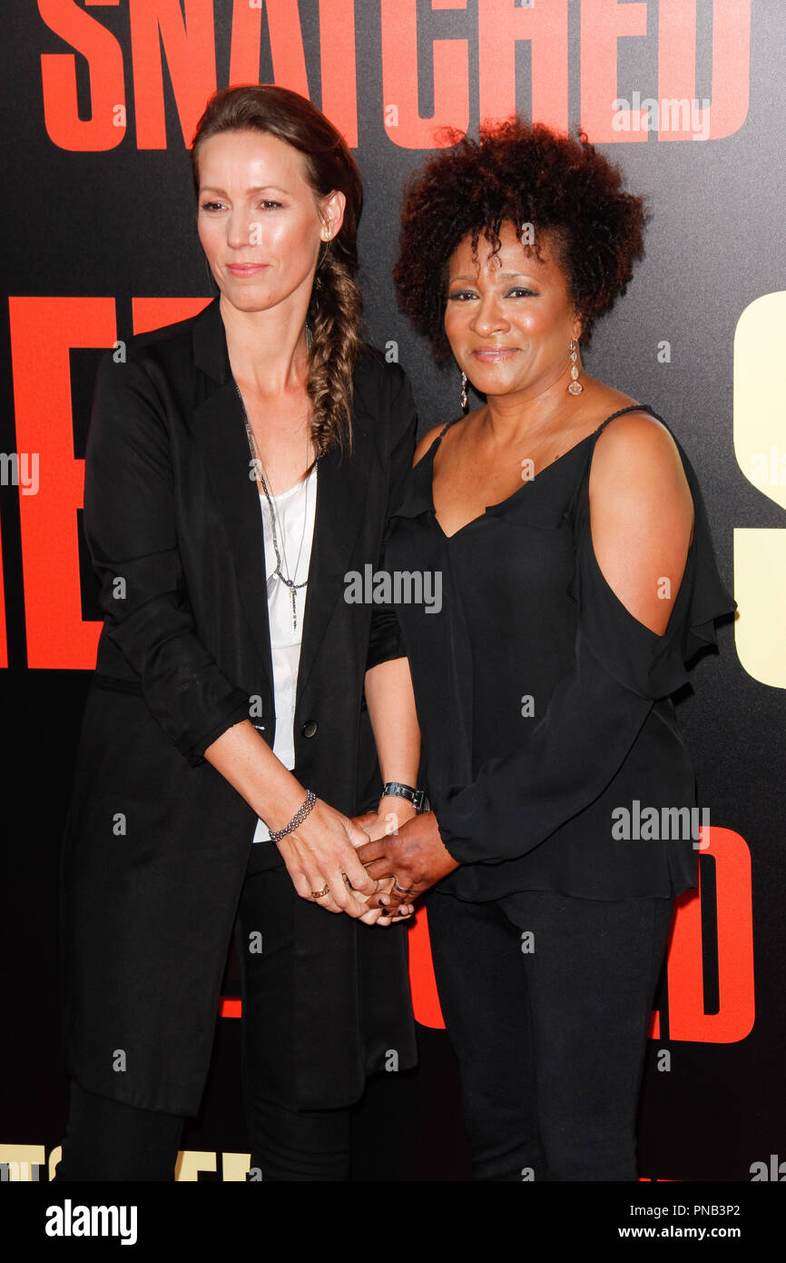 Alex Sykes, Wanda Sykes at the World Premiere of 20th Century Fox ...