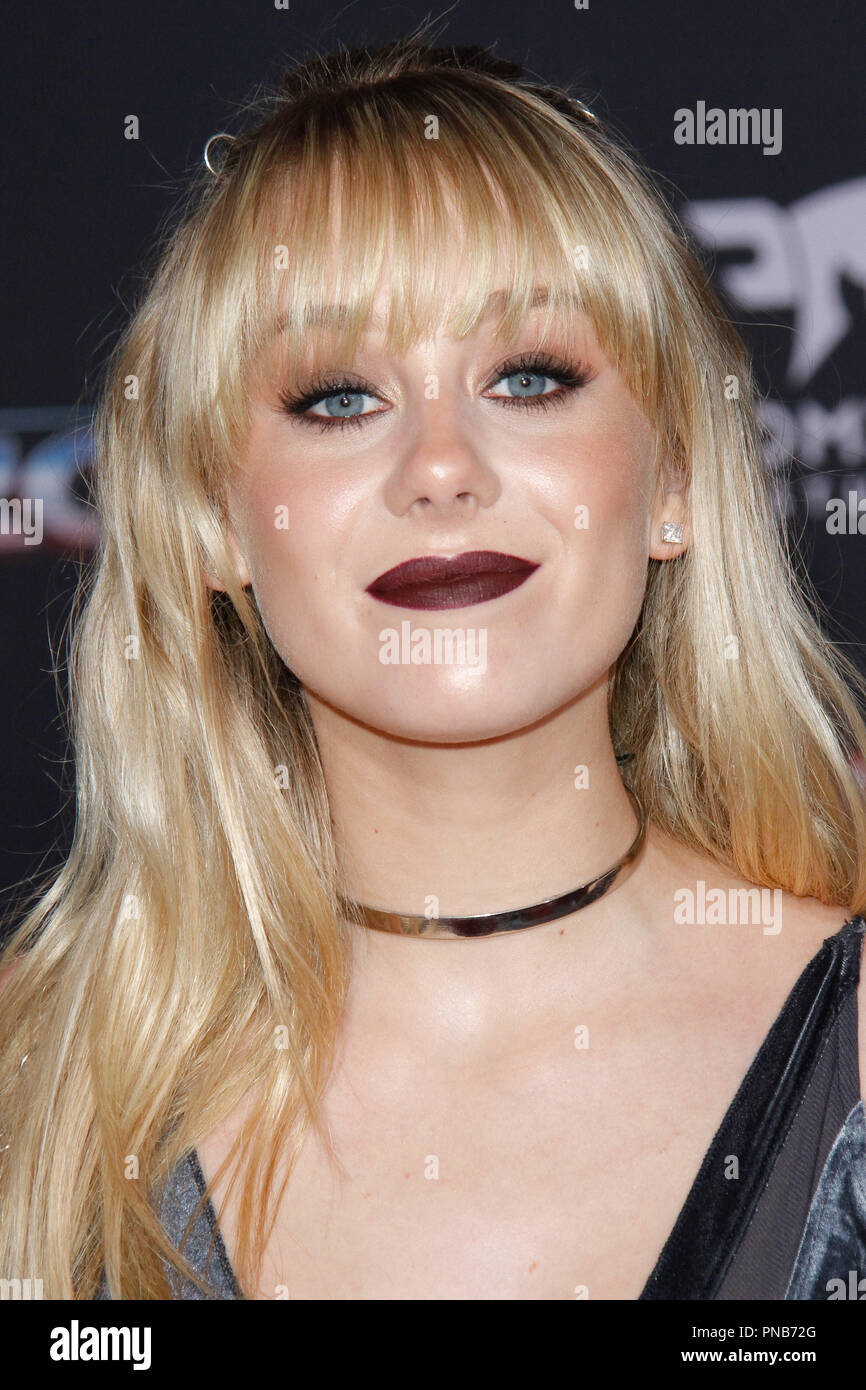 DeVore Ledridge at the Premiere of Marvel Studios' "Thor: Ragnarok ...