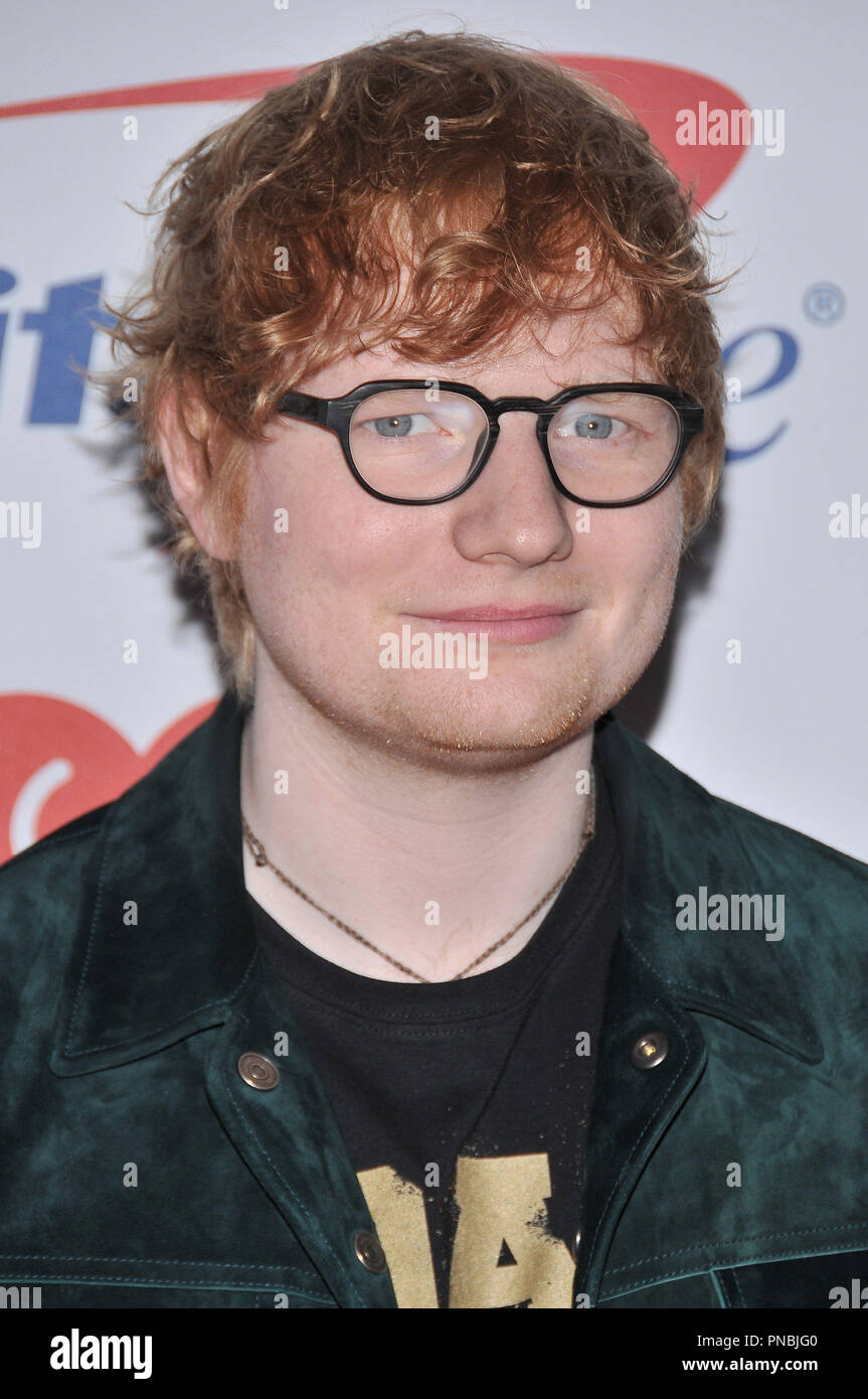 Ed sheeran 2017 december hi-res stock photography and images - Alamy