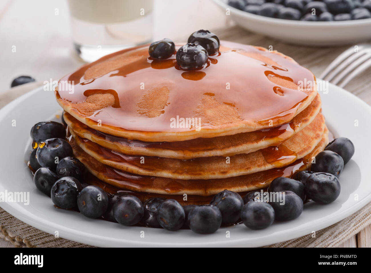 Stack classic american pancakes hi-res stock photography and images - Alamy