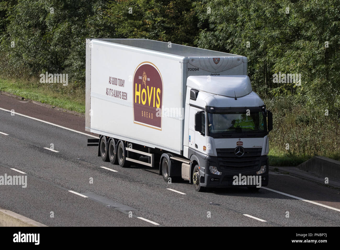 HGV Heavy goods lorries, trucks & trucking, logistics transport ...