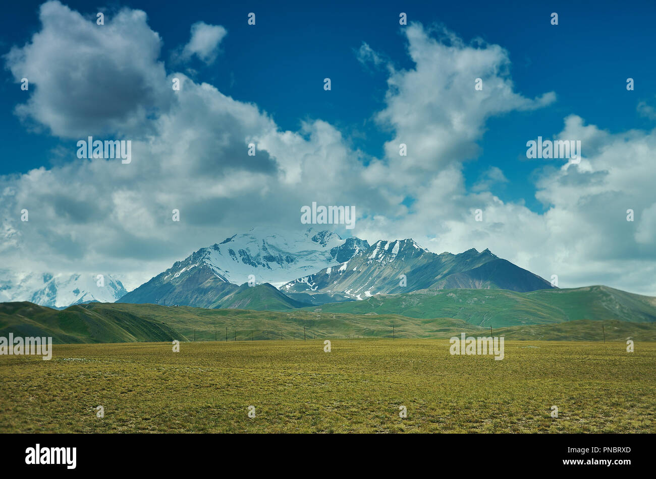 Alay Valley of Osh Region, Kyrgyzstan, Pamir mountains in Kyrgyzstan ...