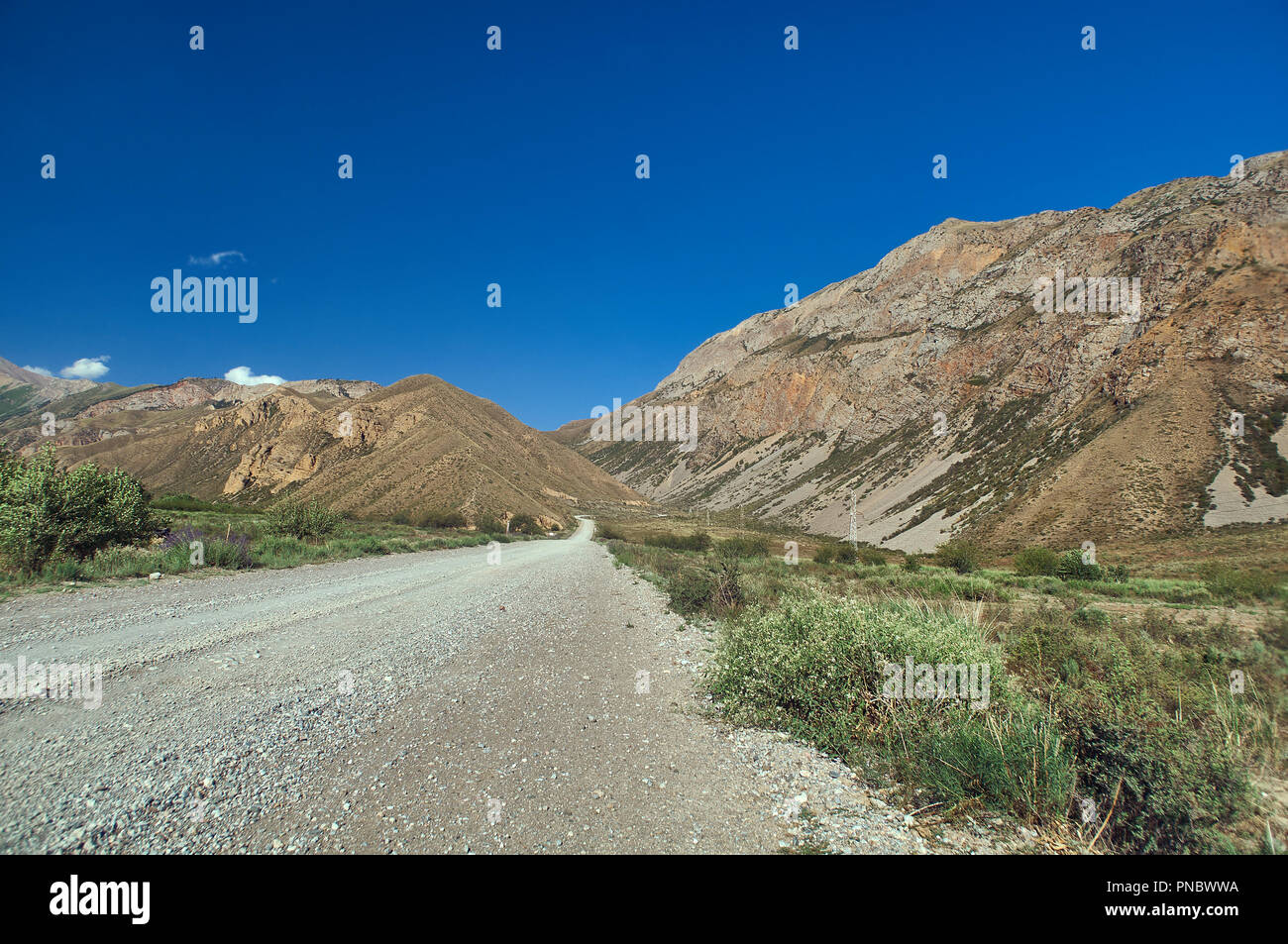 Naryn river valley, Naryn Region, Tian Shan mountains in Kyrgyzstan ...