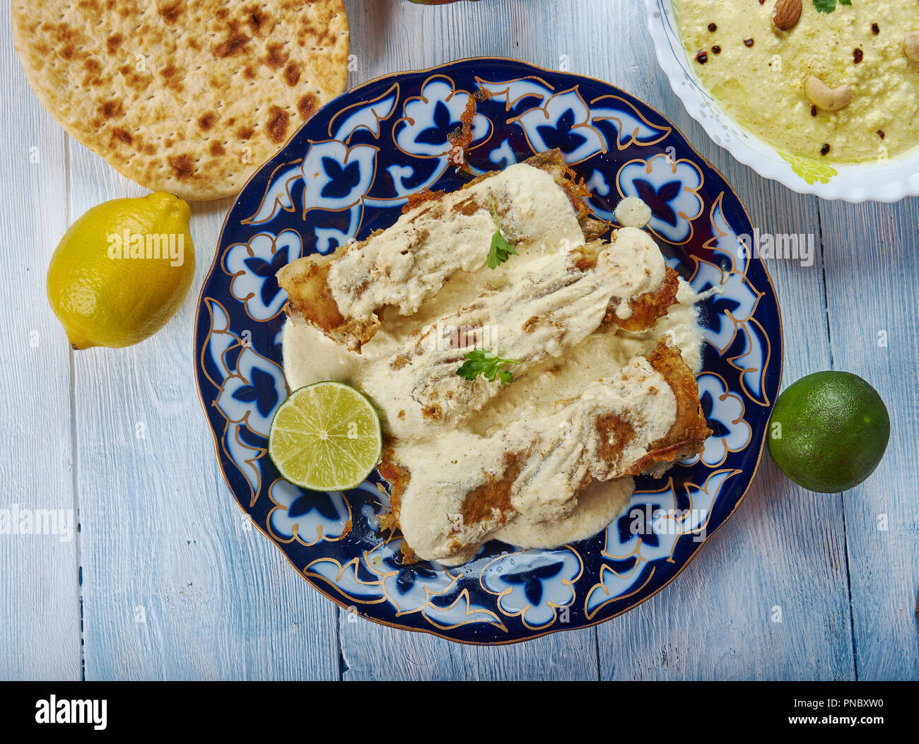 Shorshe parshe, Parshe Fish in Mustard Seeds, Bengali cuisine, Asia ...