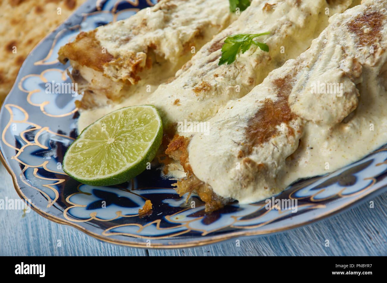 Shorshe parshe, Parshe Fish in Mustard Seeds, Bengali cuisine, Asia ...