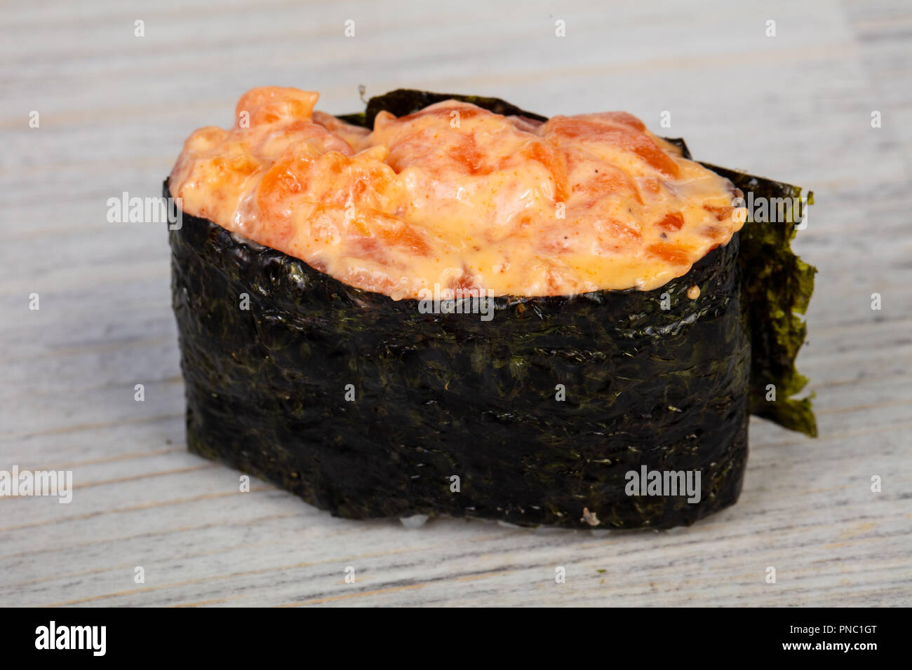 Japanese traditional Spicy gunkan sushi Stock Photo - Alamy
