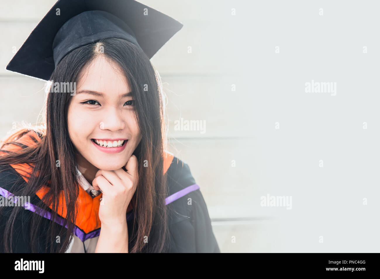 Graduation girl hi-res stock photography and images - Alamy