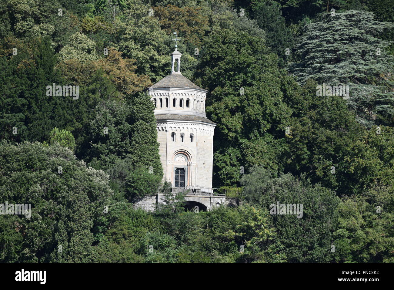 Historic Building Lakeside, on Lake Como Italy Stock Photo - Alamy