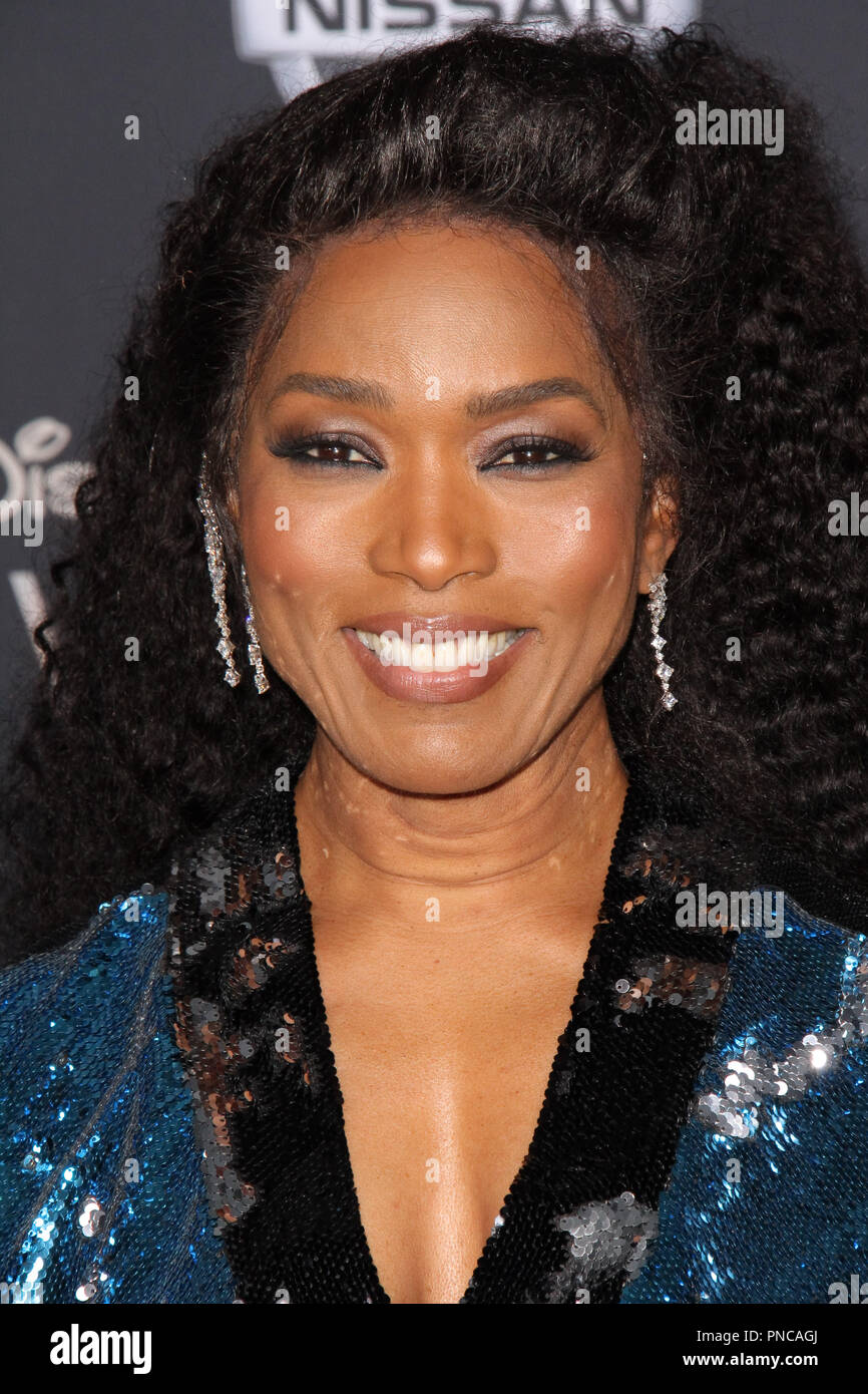 Angela Bassett at the World Premiere of Disney's "A Wrinkle In Time ...