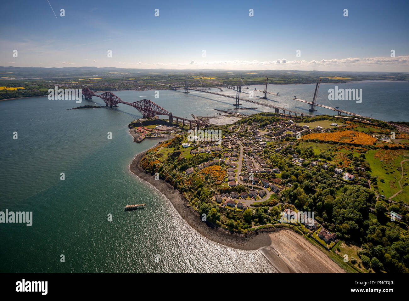 Bridge building over the Firth of Forth, Scotland Stock Photo - Alamy