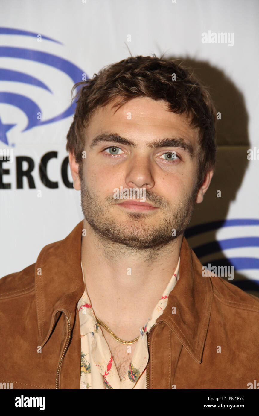 Alex Roe promoting Marvel's Agents Of S.H.I.E.L.D at Day 2 of WonderCon ...