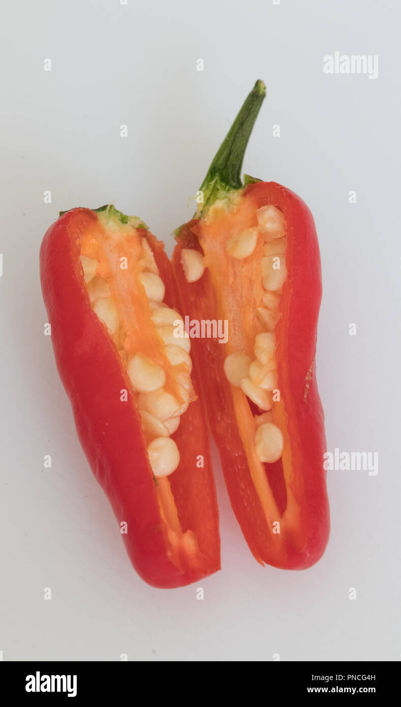 Sliced chilli hi-res stock photography and images - Alamy
