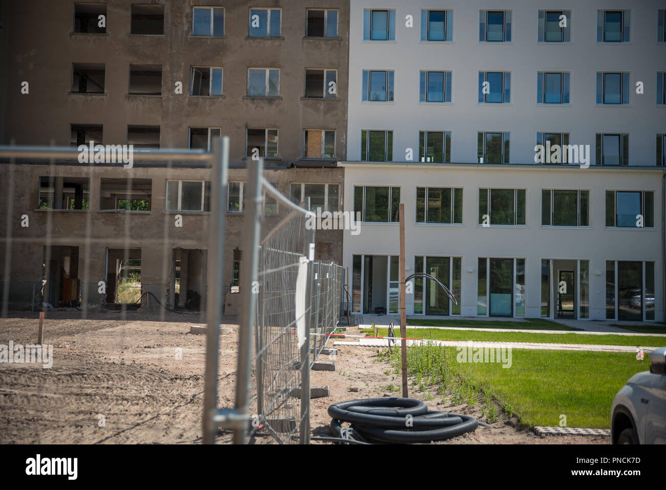 alt vs. neu Stock Photo - Alamy