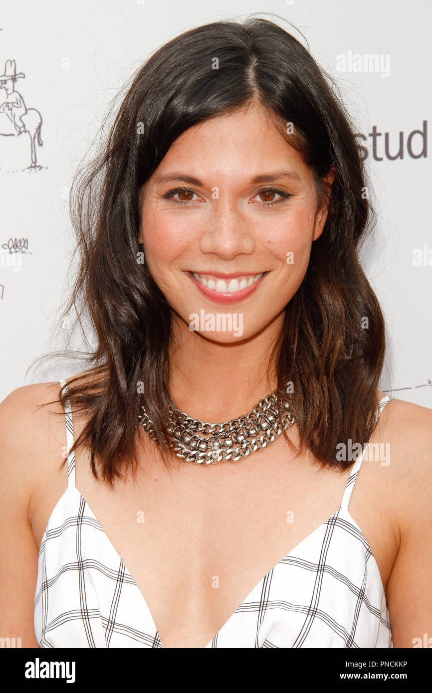 Jessica Andrews at the Premiere of Amazon Studios' "Don't Worry, He Won ...