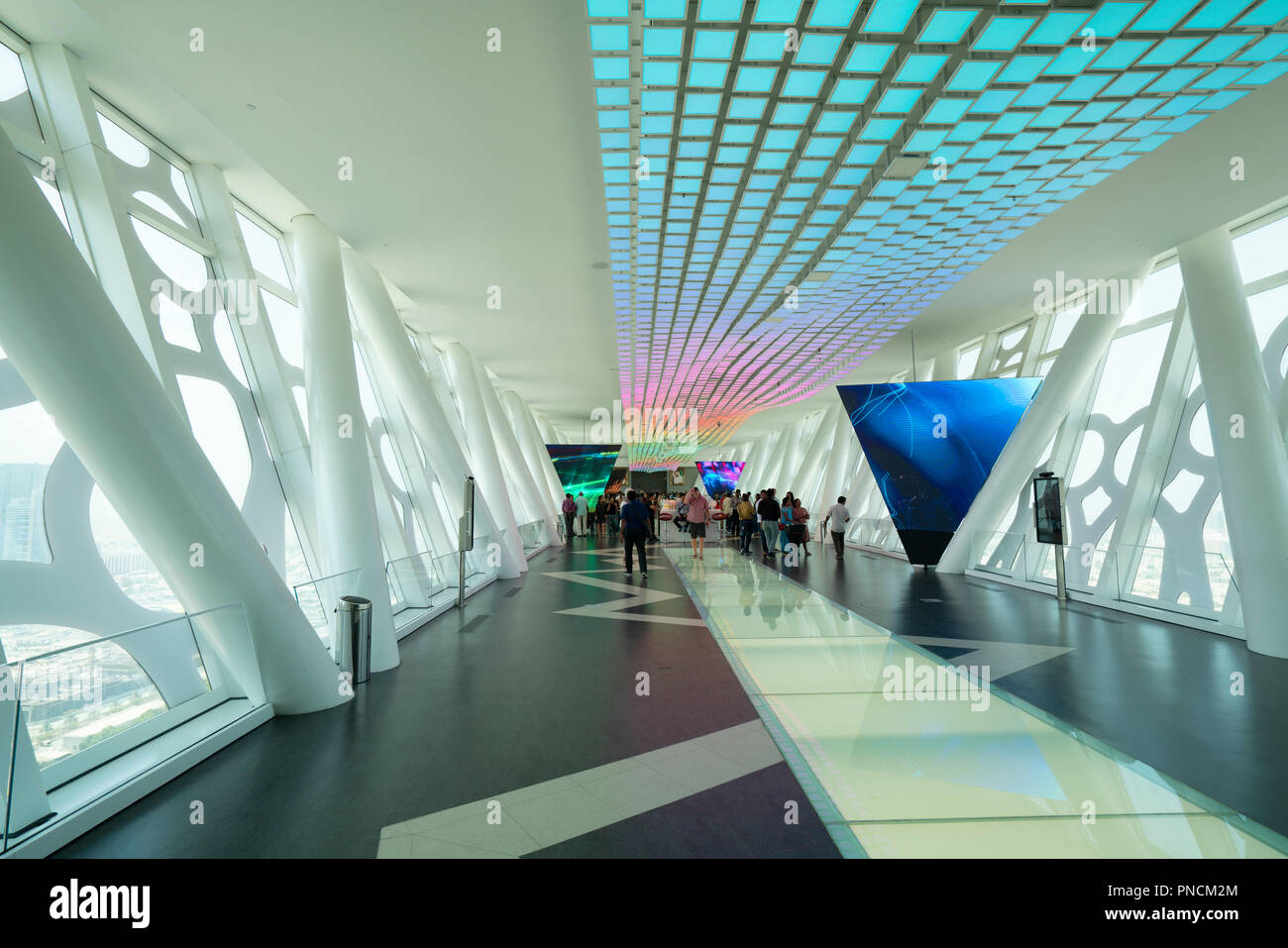 The Dubai Frame , a new tourist attraction with elevated viewing ...