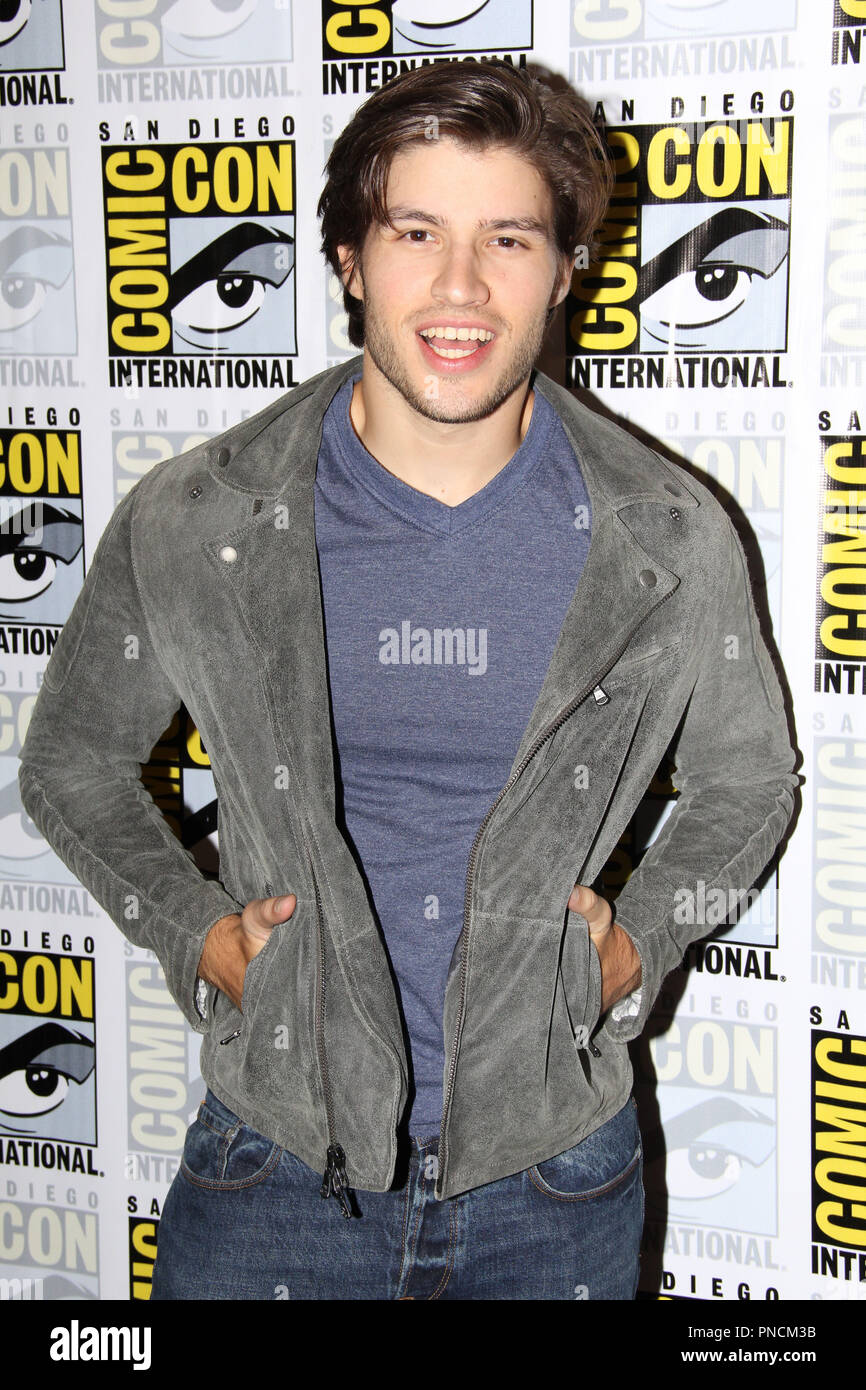 Cameron Cuffe promoting the second season of "Krypton" At San Diego ...